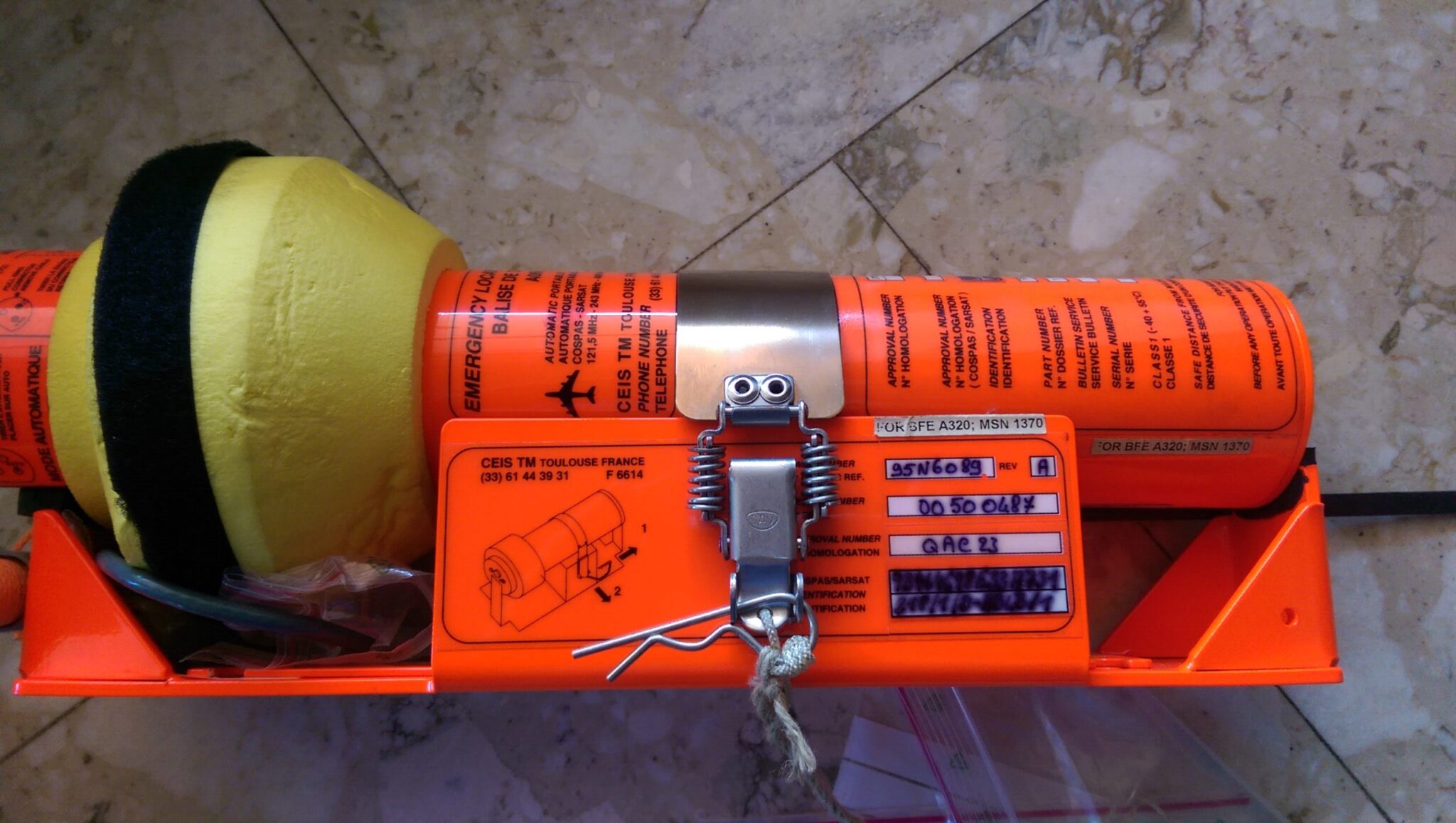 ELT Programming Box A320 95N6089 – aerosnip GmbH & Co. KG